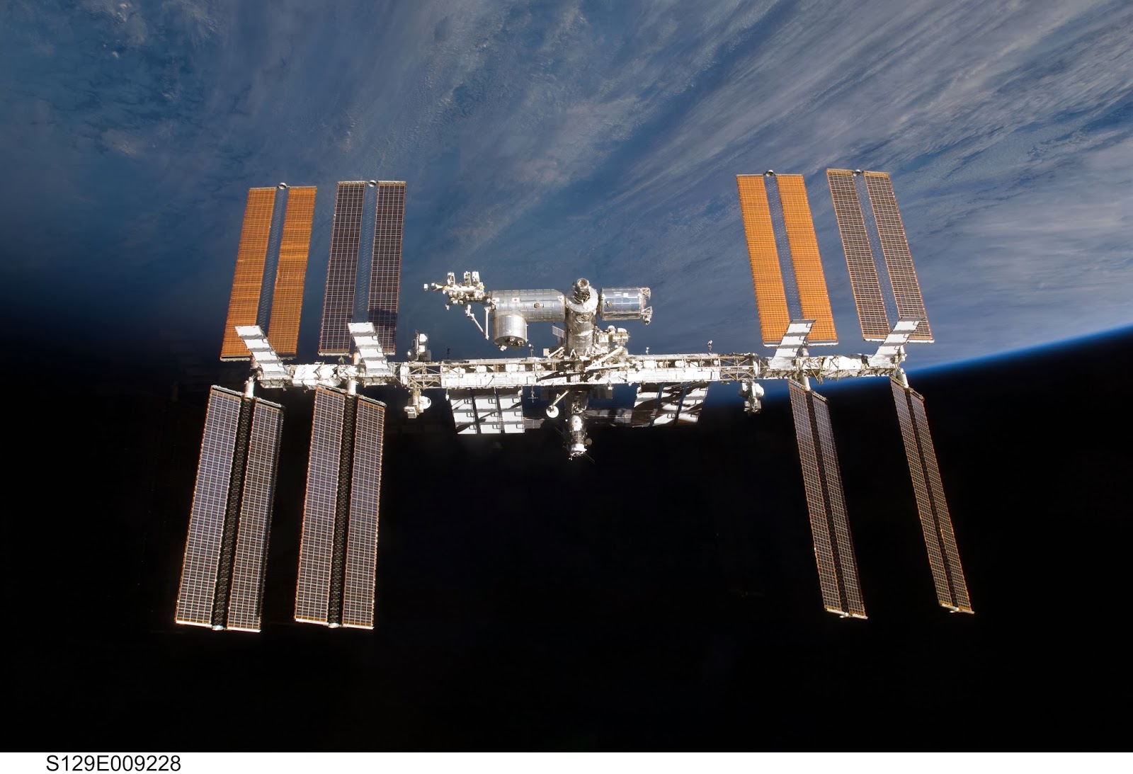 Helios Labs: ISS Turns 15 :: Why We Should Care
