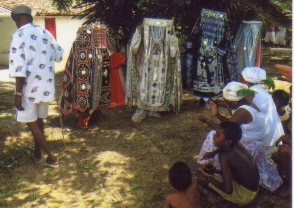 EGUNGUN NO BRASIL – Nomes, Famílias, Rituais e Orikís | MARCELO ALBAN