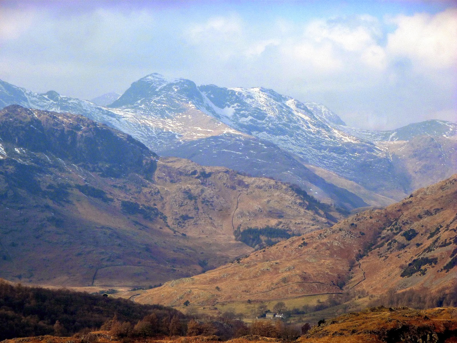 All The Gear But No Idea: Black Fell & Holme Fell