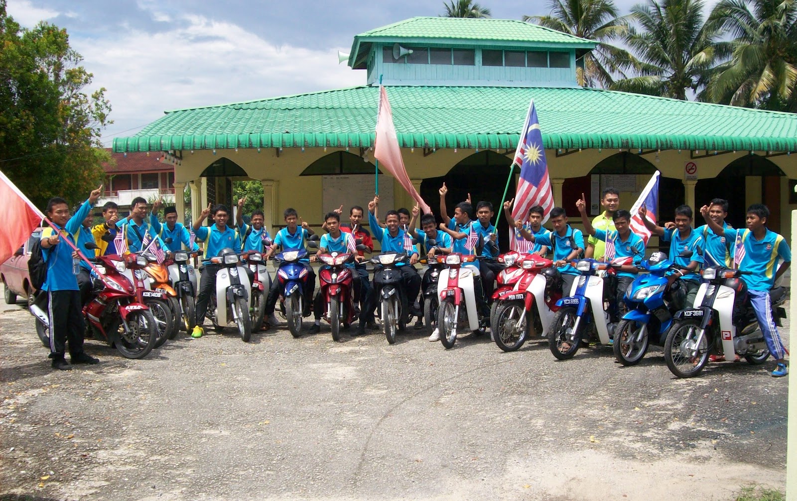 Sekolah Menengah Kebangsaan Bakai. Kuala Ketil, Kedah D.A.