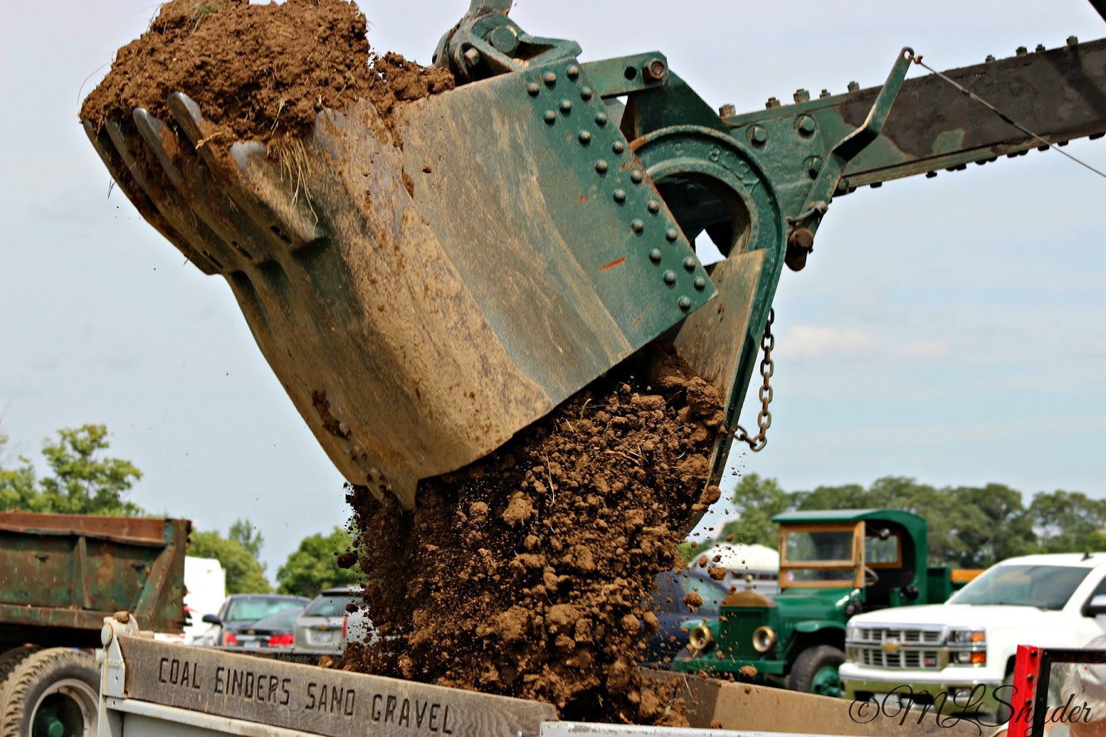 Our Retirement Days: Antique Digger