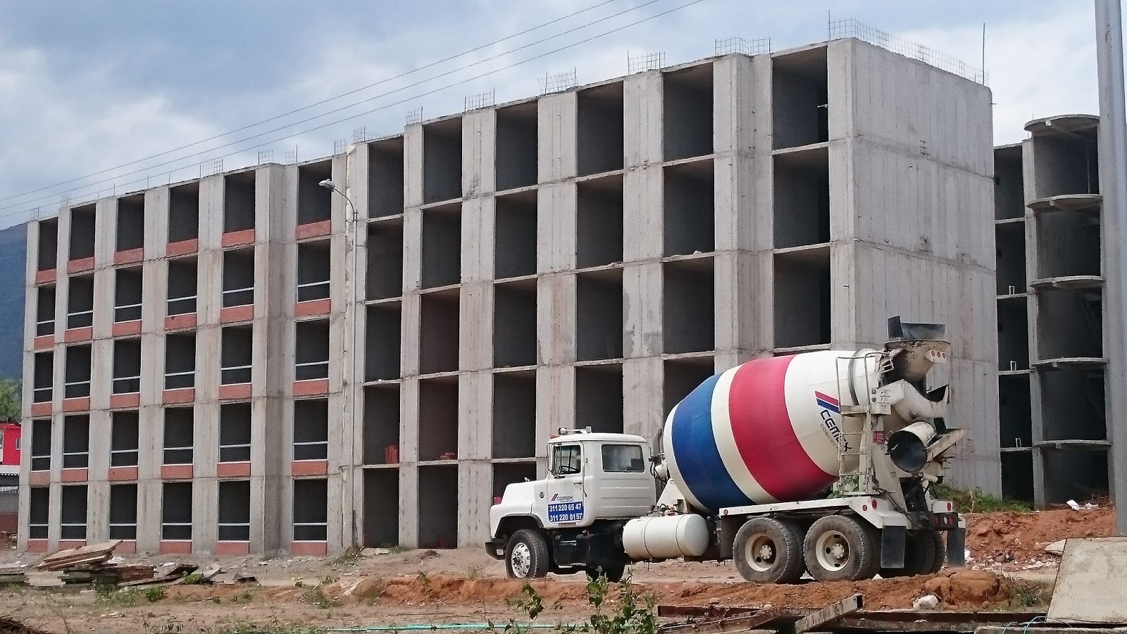 Ingeniería del Siglo XXI: CONCRETO AUTOCURADO