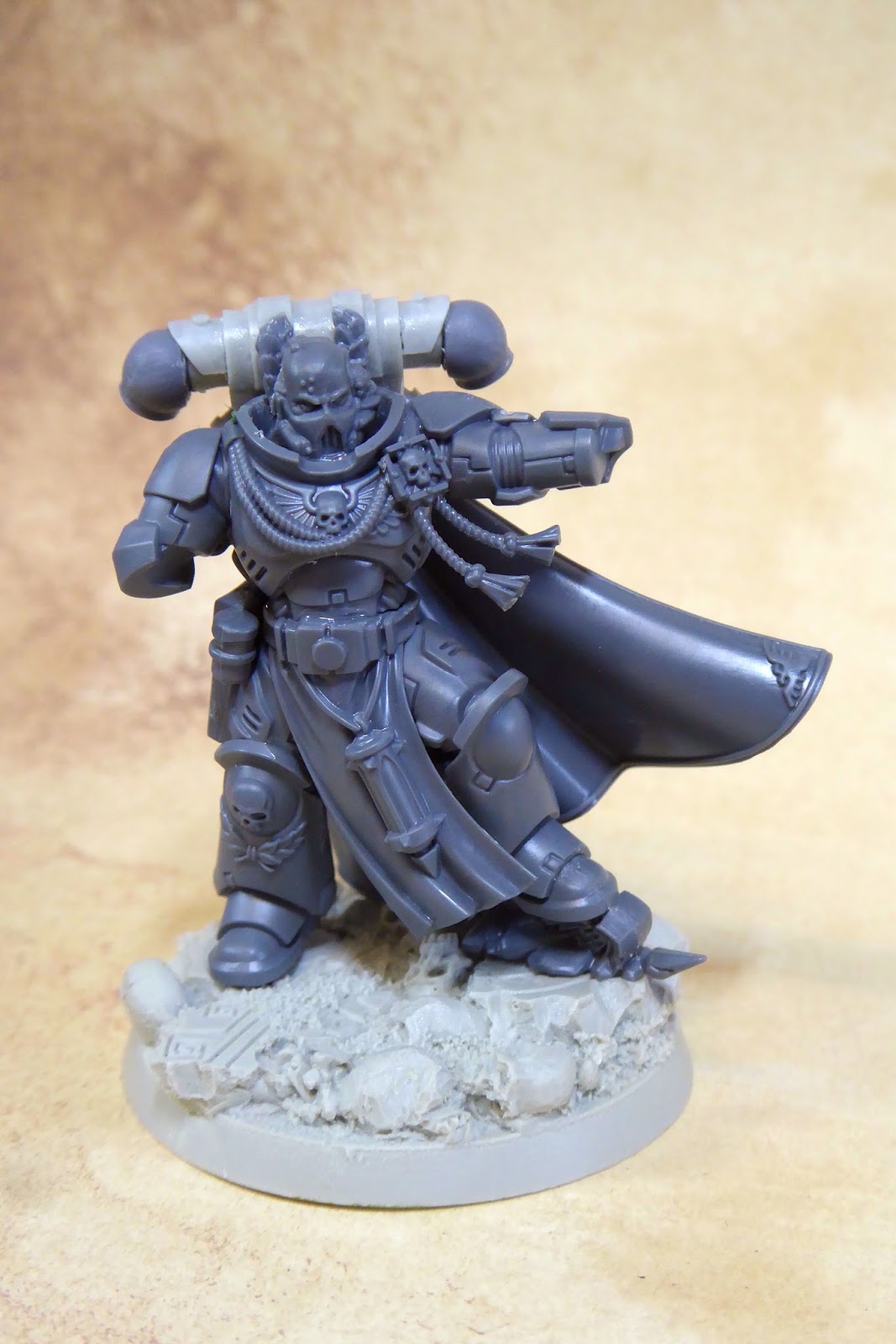 Old School Gaming: Iron Snakes: Chapter Master Seydon Build Complete