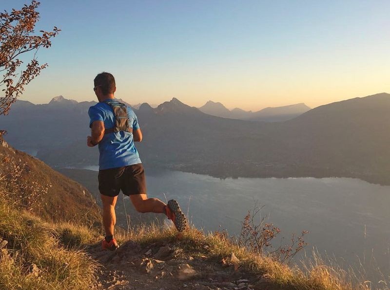 Últimas Tendencias: El "FITLY" Running Pack Straps te permite llevar ...