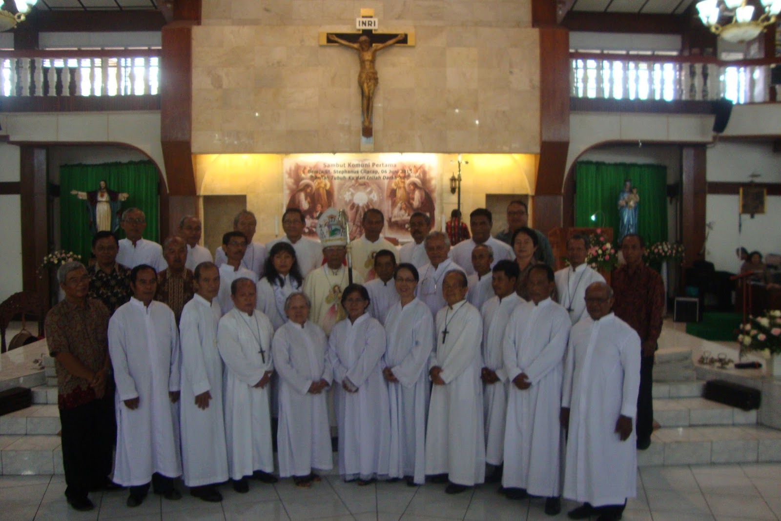 PELANTIKAN DPP & PRODIAKON - PAROKI ST. STEPHANUS