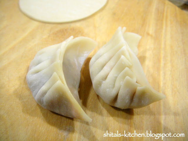 Shital's-Kitchen: Momos