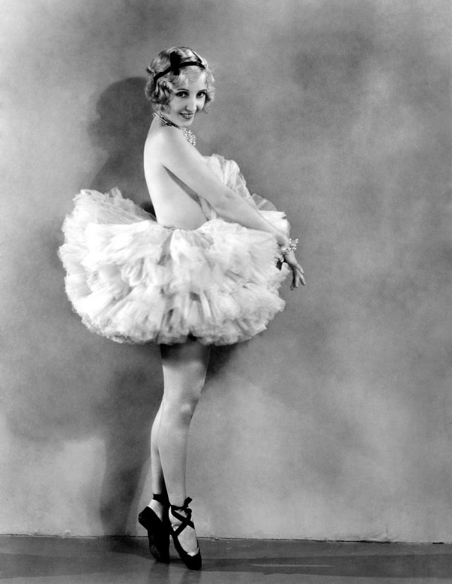 43 Beautiful Vintage Photographs Of Bessie Love In The 1920s ~ Vintage