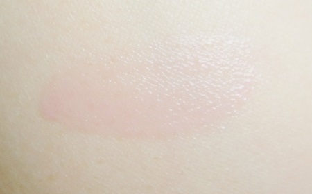 Swatch, Review - L'Oreal Colour Caresse Wet Shine Stain Pink ...