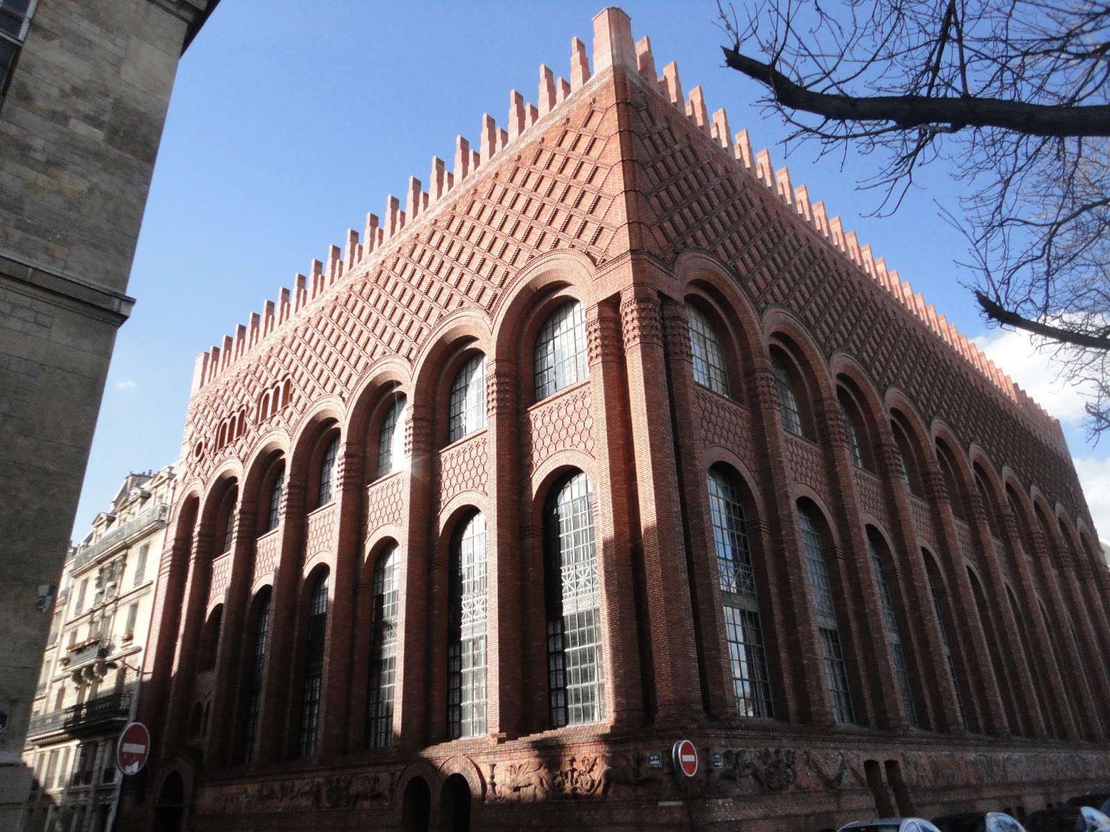 leptitludeparlemonde: centre michelet