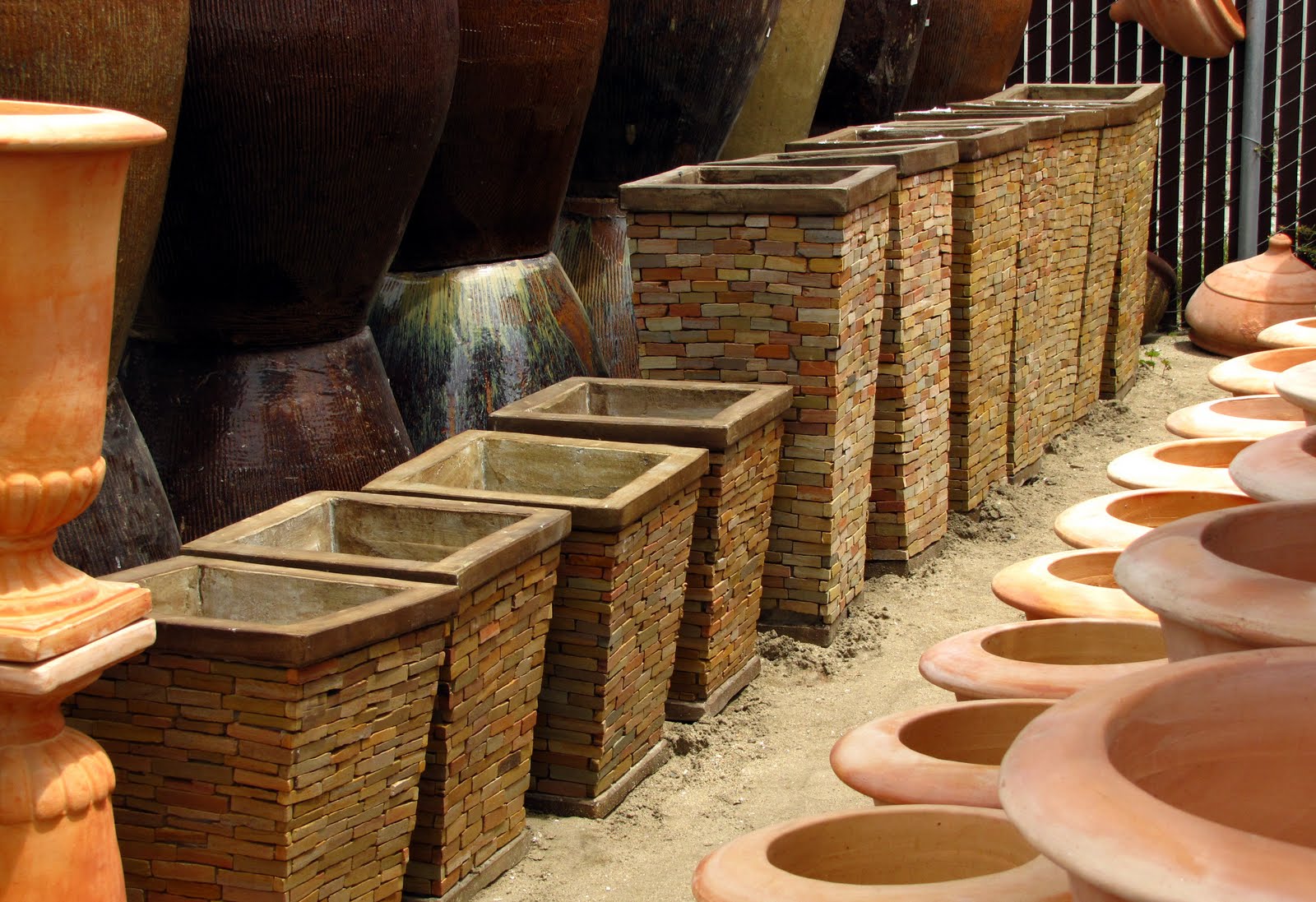 InterLeafings : Discovering The Pot Stop at Little Baja