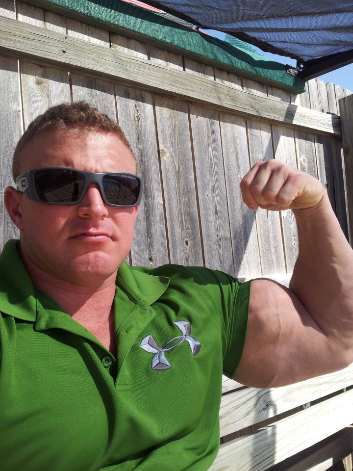 Fucken Hot Sexy Men: Buff King James