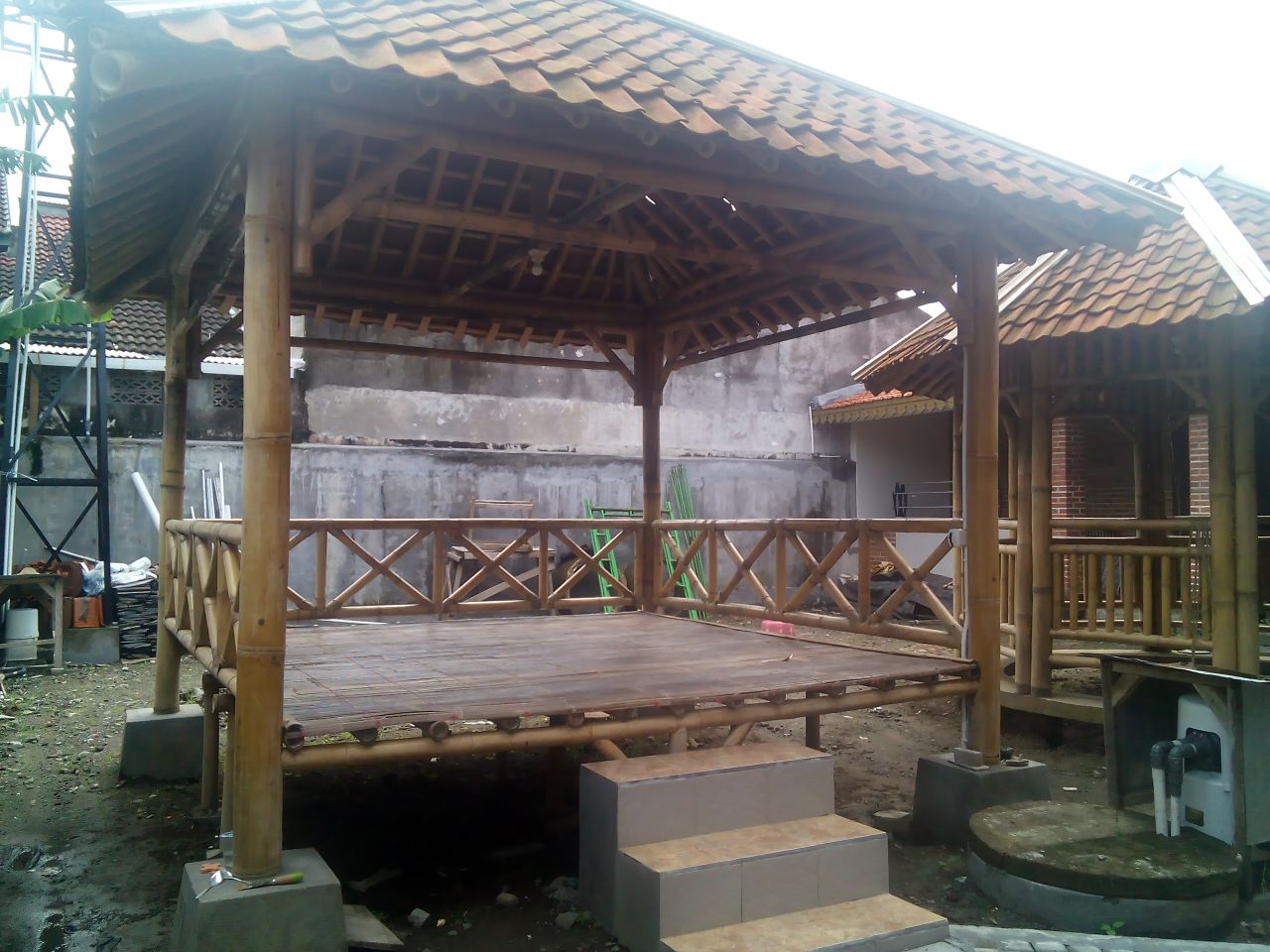 perencanaan.bagunan.gedung.perhitungan.biaya.maket: RUMAH JOGLO