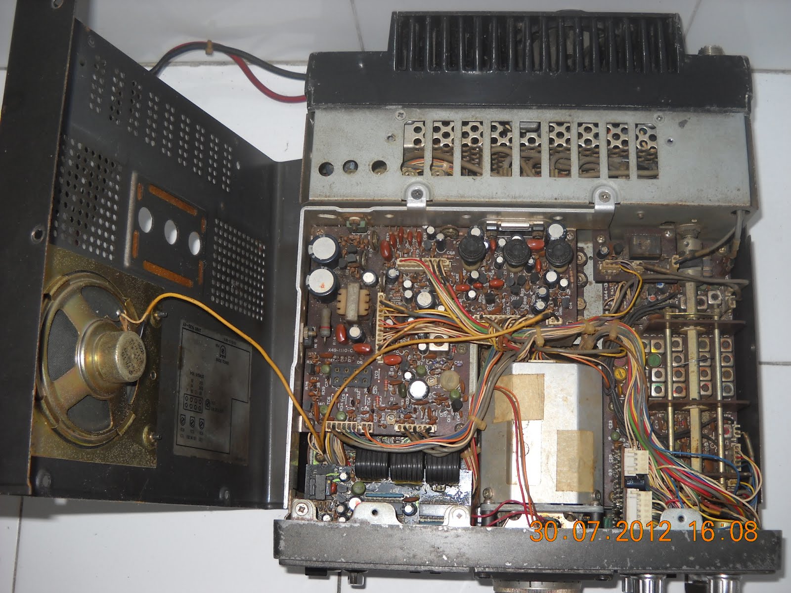 Sinar Agung ( Y C 2 V D I ): HF KENWOOD TS 130s ( TERJUAL MADIUN )