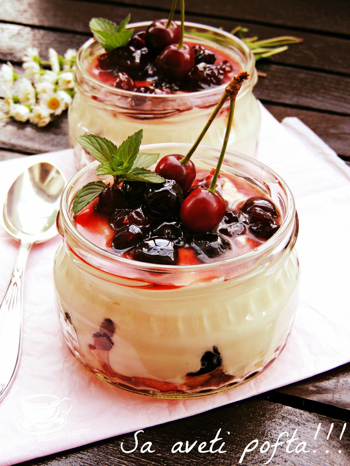 10 deserturi la pahar, elegante aspectuoase si foarte usor de preparat ...