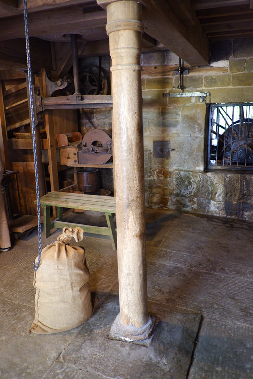 thequacksoflife: Hardwick Hall, Stainsby Mill & Haddon Hall