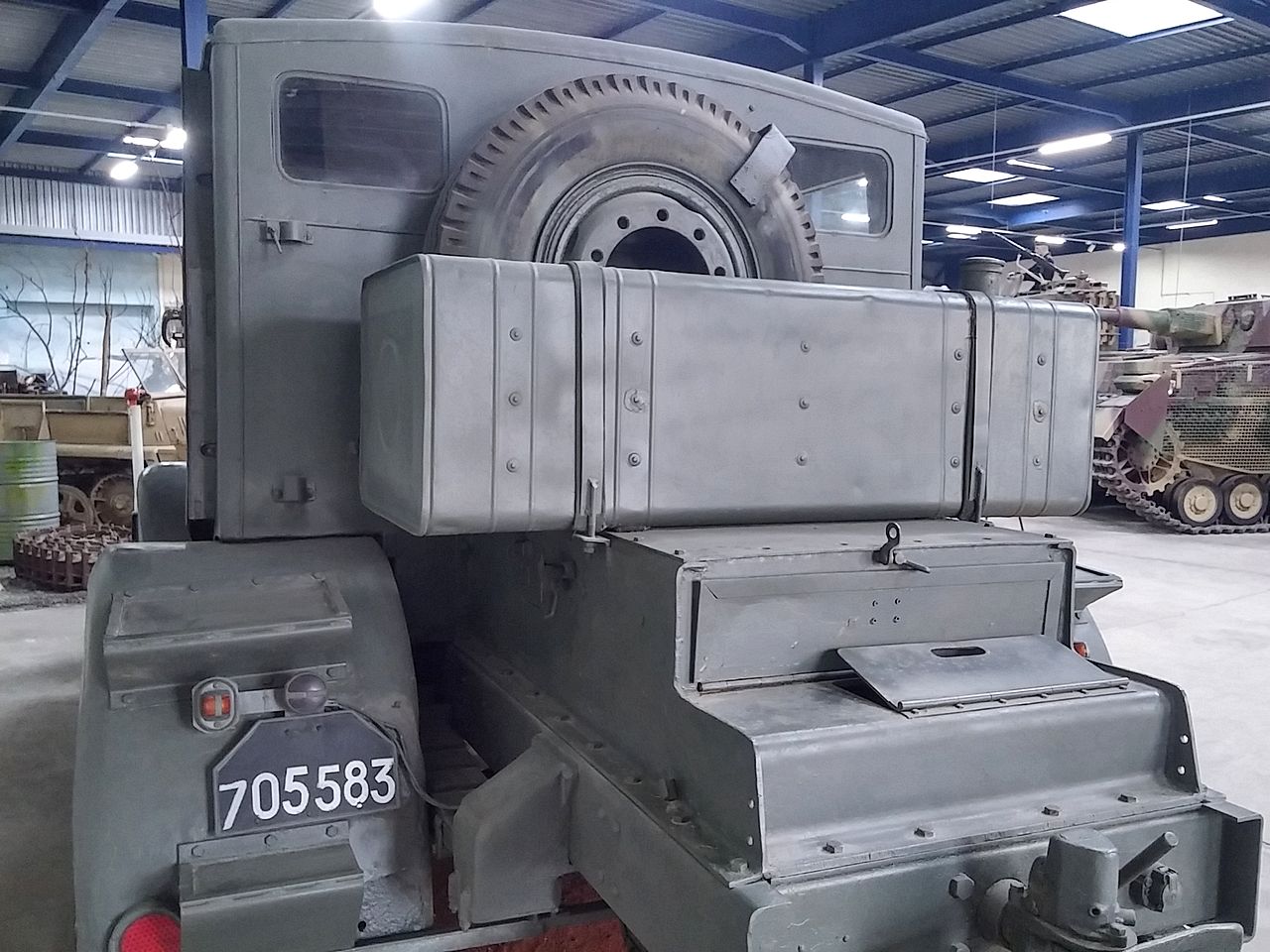 Panzerserra Bunker- Military Scale Models in 1/35 scale: Hanomag SS100 ...