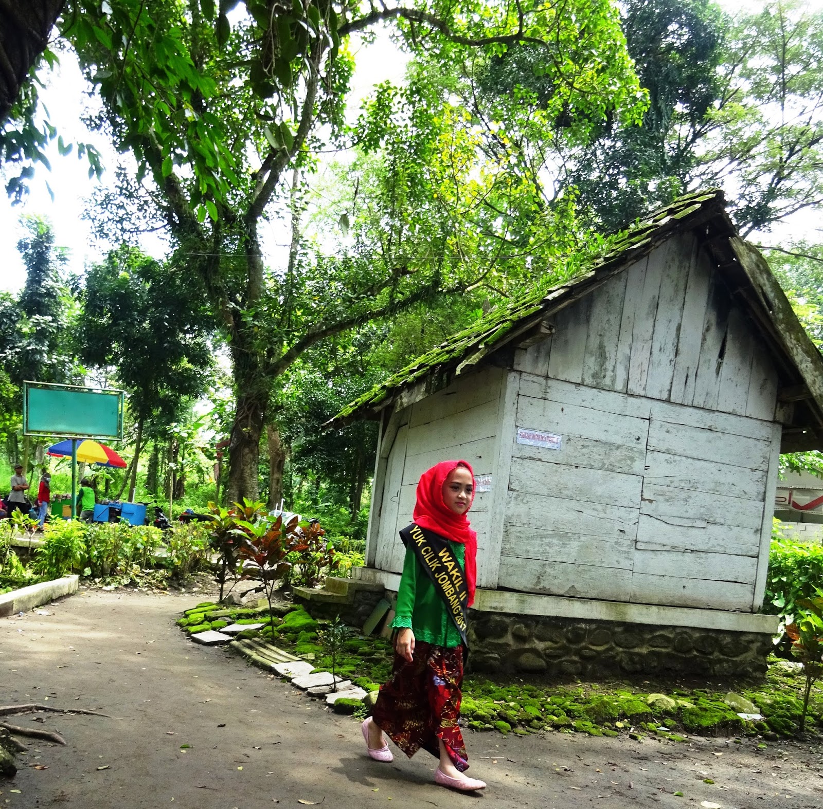 jombang city guide: Sendang Made : Petilasan Prabu Airlangga ...