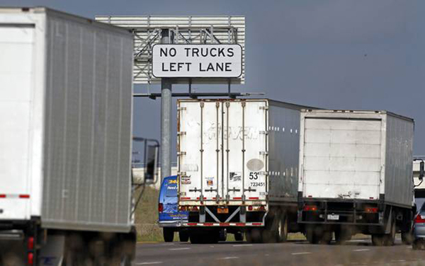 J.B. Hunt Truck Talk: August 2015