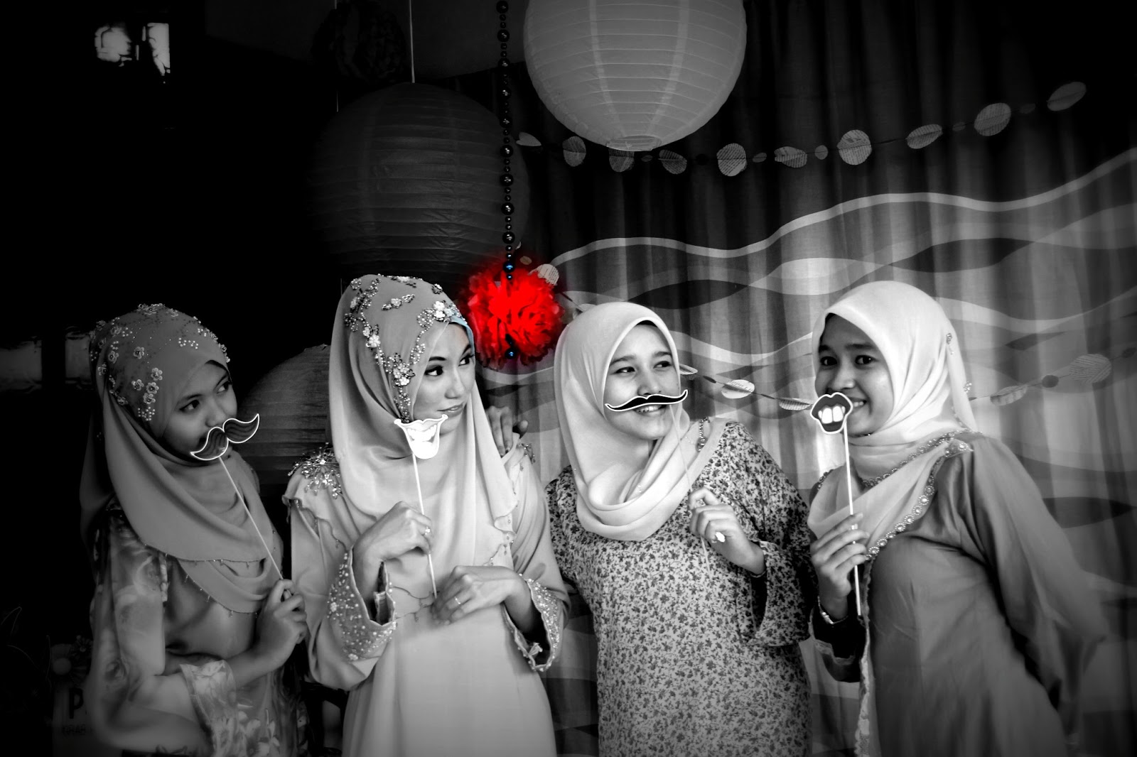 GinCoMerahJambu: Syie Mazlan Engagement