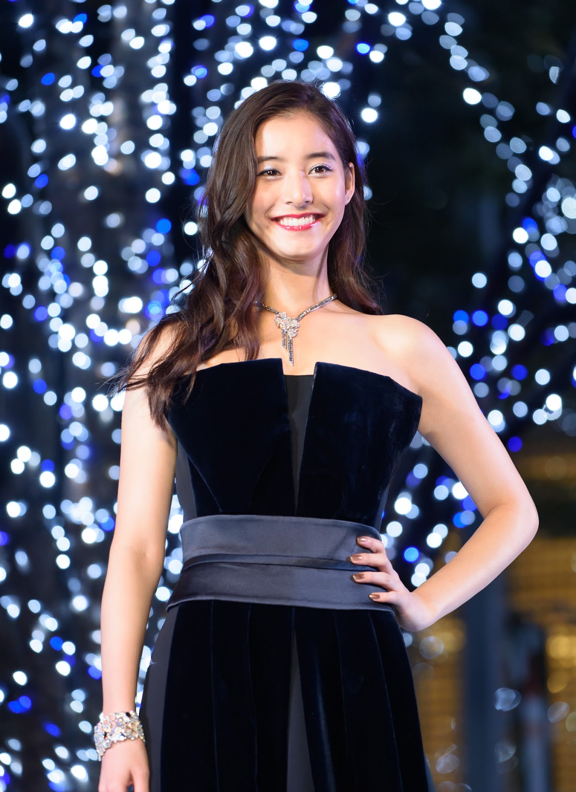 Nao Kanzaki and a few friends: Yuko Araki: Many recent happenings....