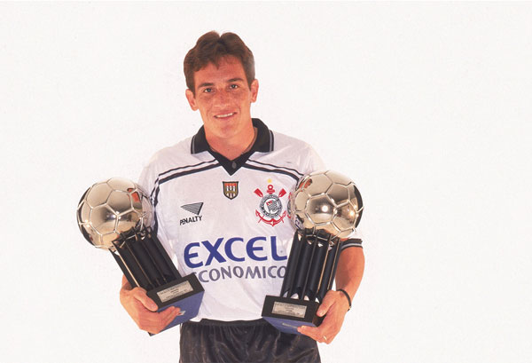 Mundialistas y Mitos: CARLOS GAMARRA