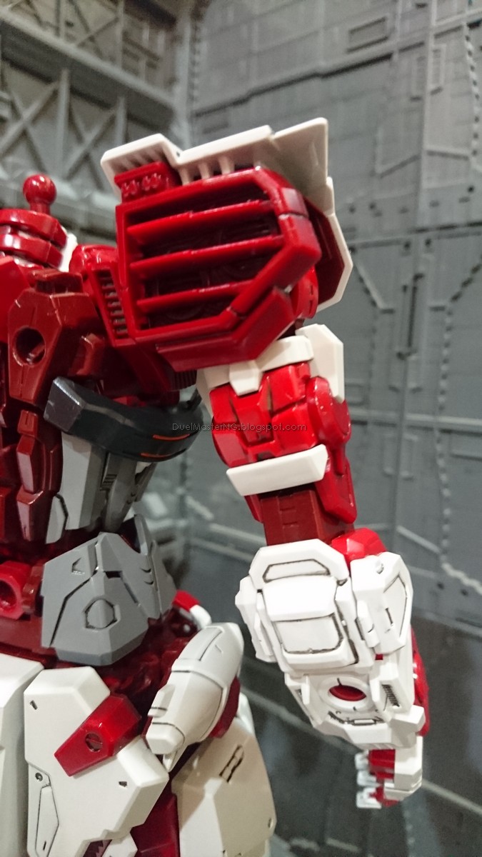 DuelMasterNG Gunpla: Astray Red Frame (Nillson Work, PG 1/60)