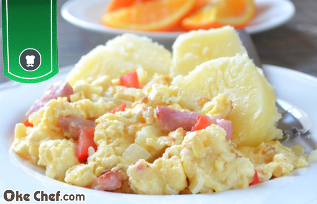 Scrambled Eggs with Smoked Turkey Strips - Oke Chef