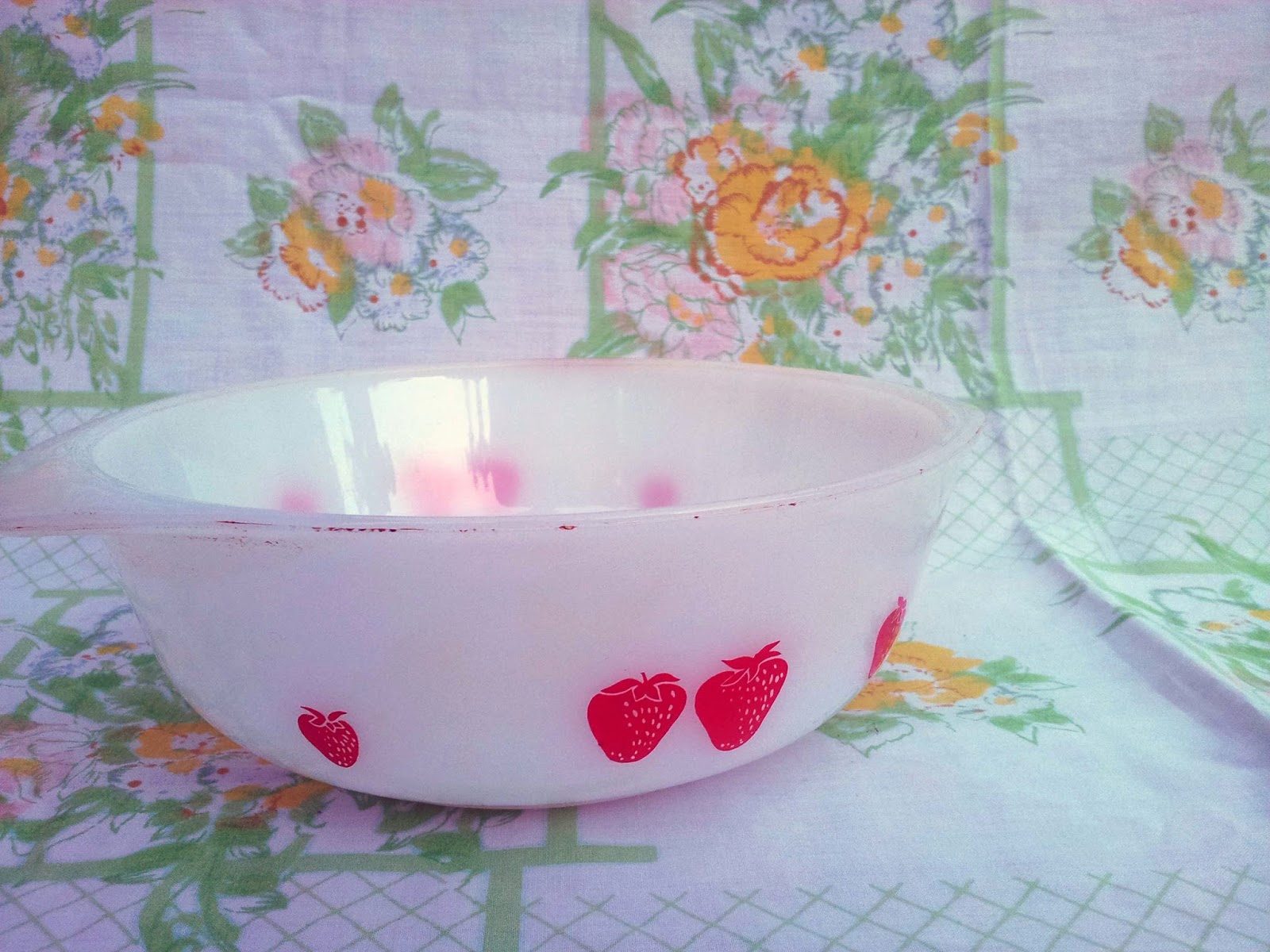 tea and craft: Pyrex is a girl's best friend