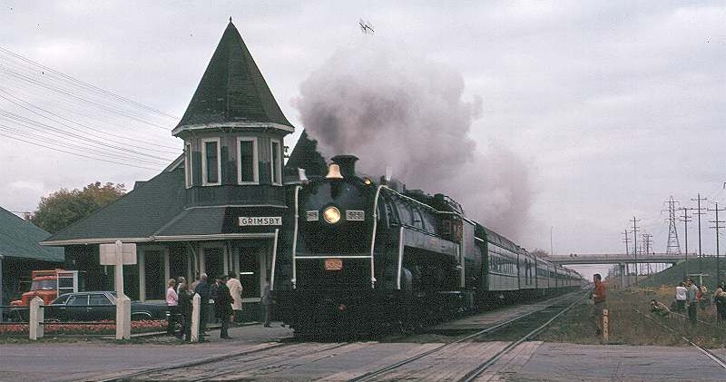 Eddie's Rail Fan Page: Preserved Canadian National 4-8-2 semi ...