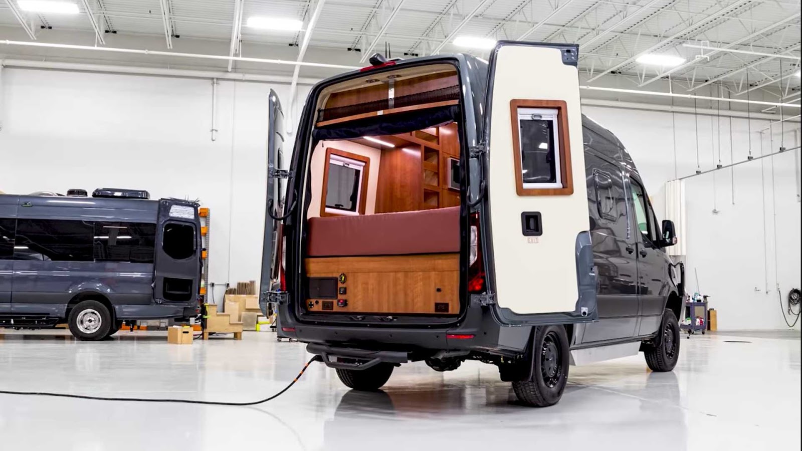 Advanced RV打造專為沙漠生存而生的豪華露營車Gayle | SanjiNoir 黑侍樂讀