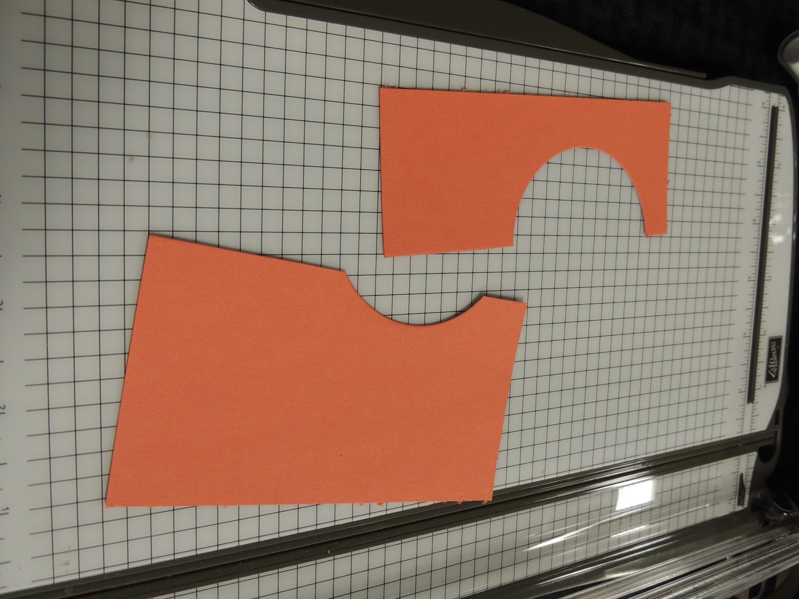 Warrell Creations: Circle Card Thinlits Die With Extended Panel Tutorial