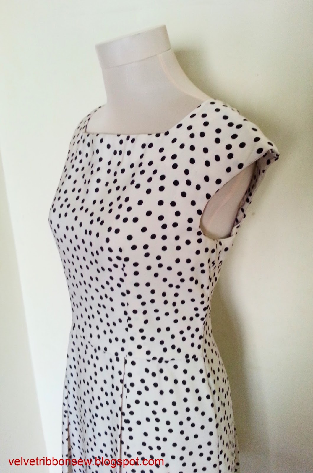 Sewing Vintage Modern Polka Dot Dress