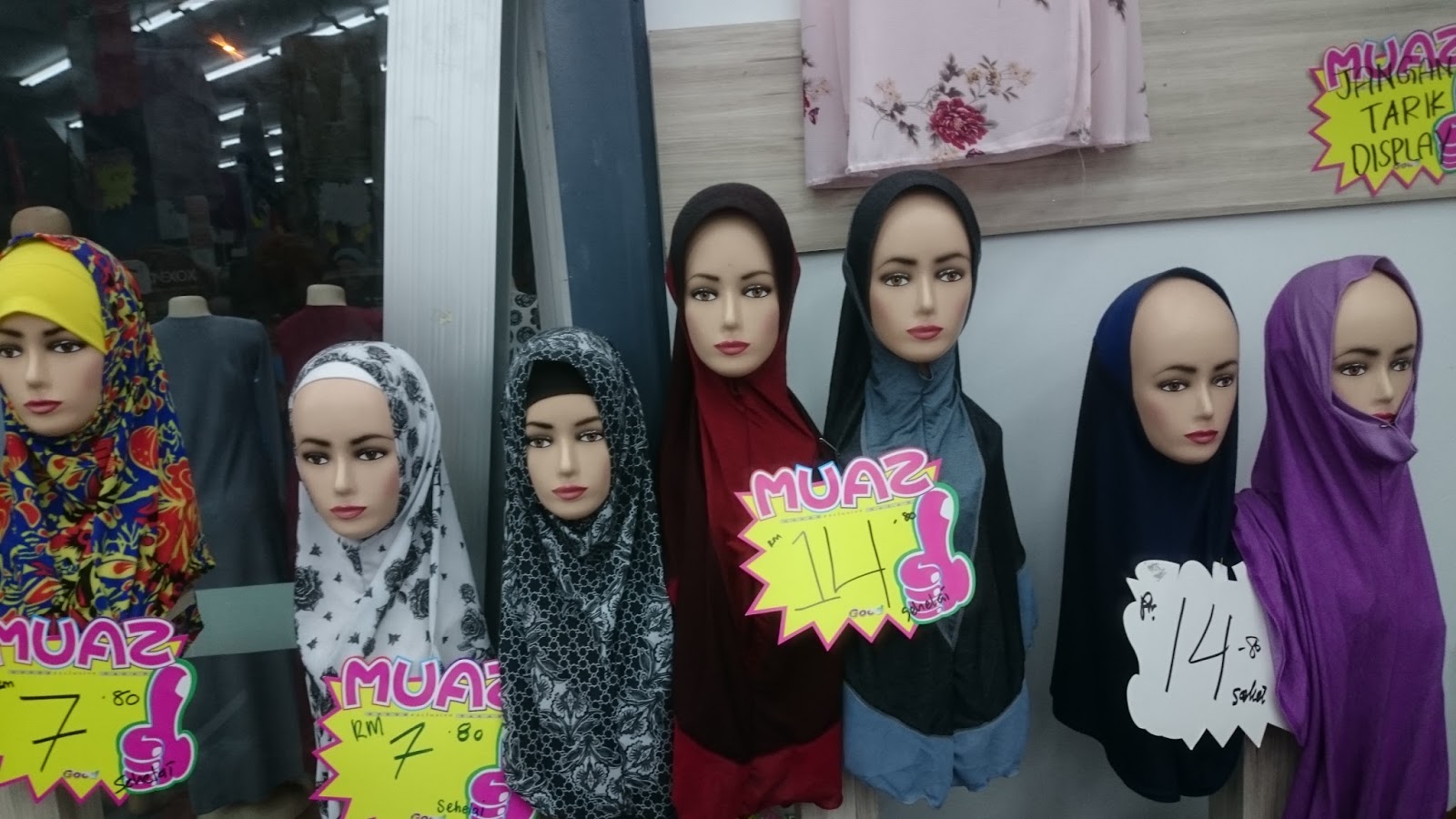 Knowledge Seeker of Modern Style: MUAZ Wholesale Emporium JOHOR