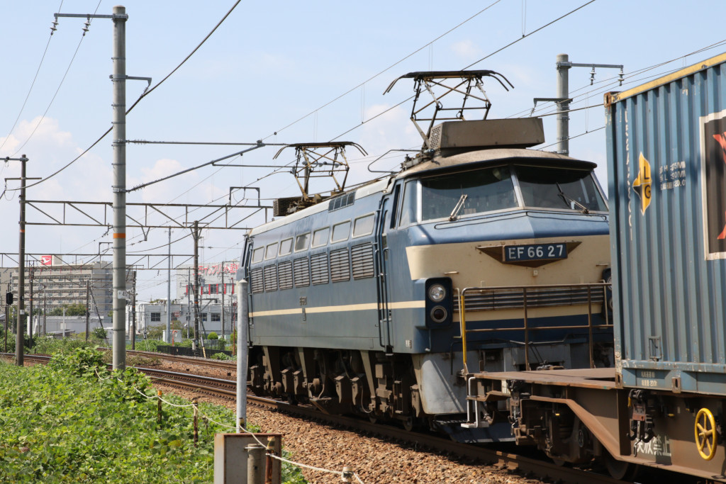 線路際の小さな幸せ: 遅67レ EF66 27 最高の棚ボタ！ タンコ色々、SENKO、TRANCY、MCLCホッパーコンテナ