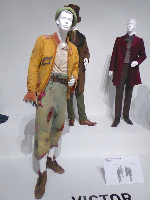 Hollywood Movie Costumes and Props: Costumes worn by Daniel Radcliffe ...
