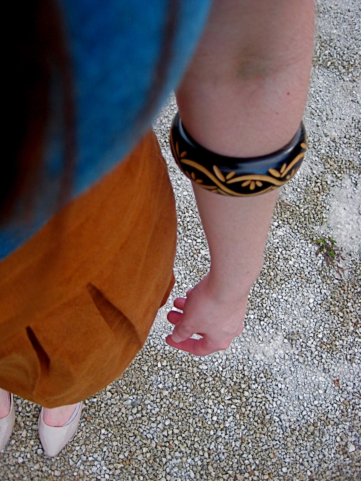 The Blue Curtain: Camel shorts
