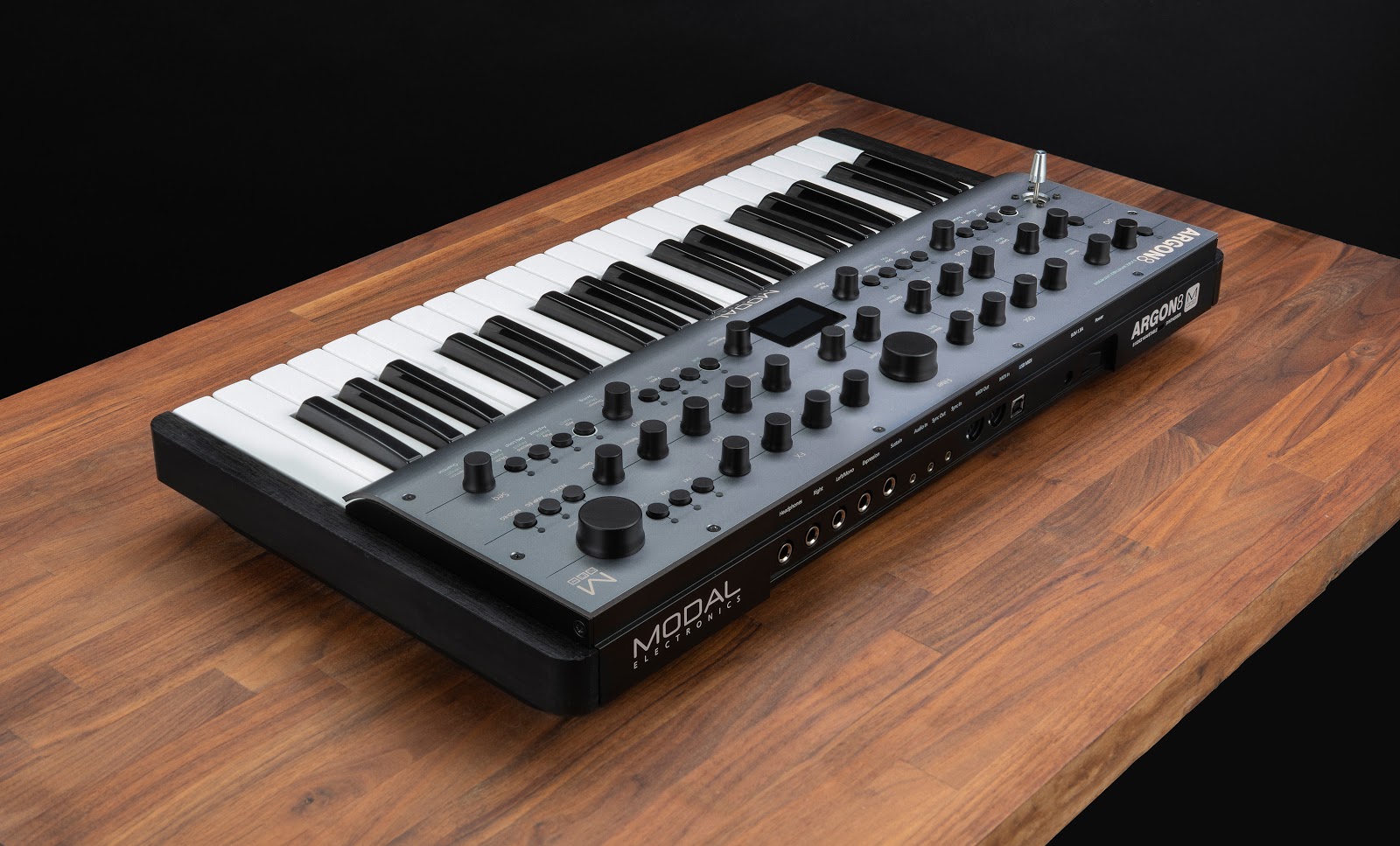 MATRIXSYNTH: New Modal Electronics Argon8 8 Voice Polyphonic Wavetable Synthesiser