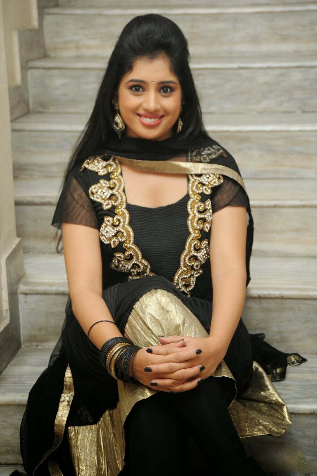 JEEVITHA HOT WALLPAPER IN SAREE