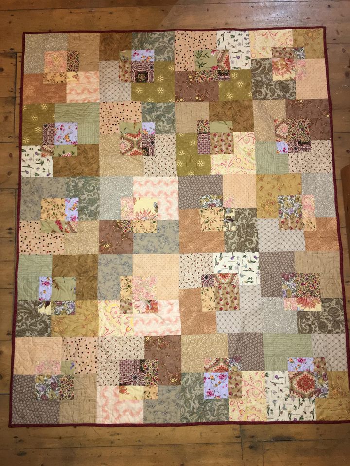 Kate's Quilting (and other arty stuff): Better photo of finished quilt!