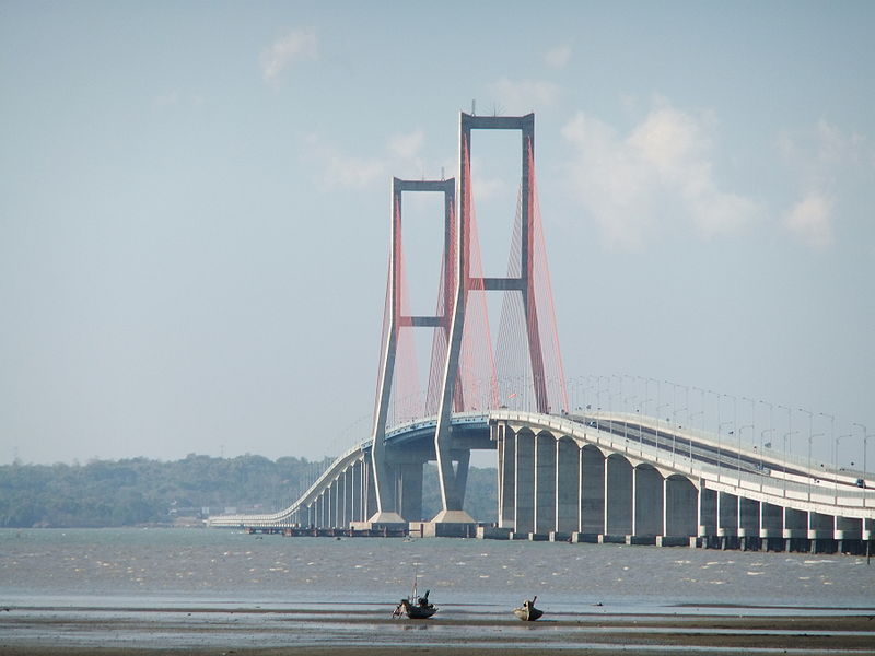 Suramadu: The Longest Bridge in Indonesia | The Indonesian Way