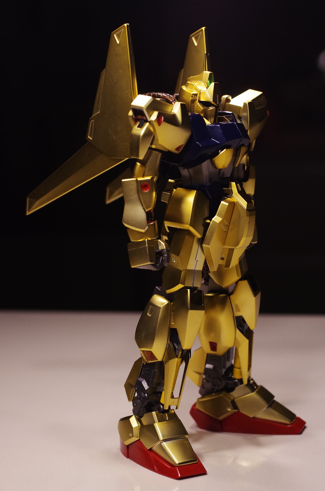 Hidden Garages: MSN-00100 Hyaku-Shiki by tsh