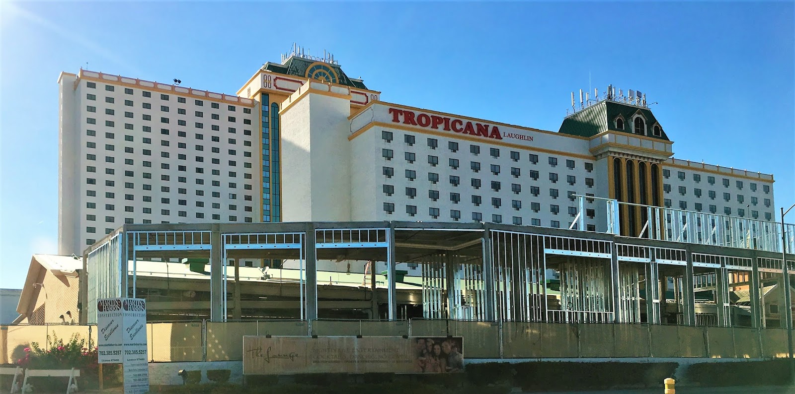 Laughlin Buzz: Tropicana Laughlin - Brew Brothers Tap House, new pub ...