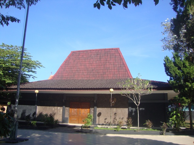 MUDAH BELAJAR IPS SMP : MONUMEN PALAGAN AMBARAWA & MUSEUM ISDIMAN