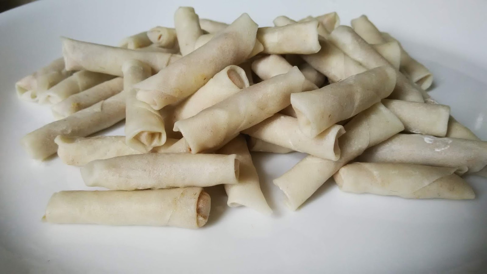 CRISPY MINI POPIA MEAT FLOSS ROLLS