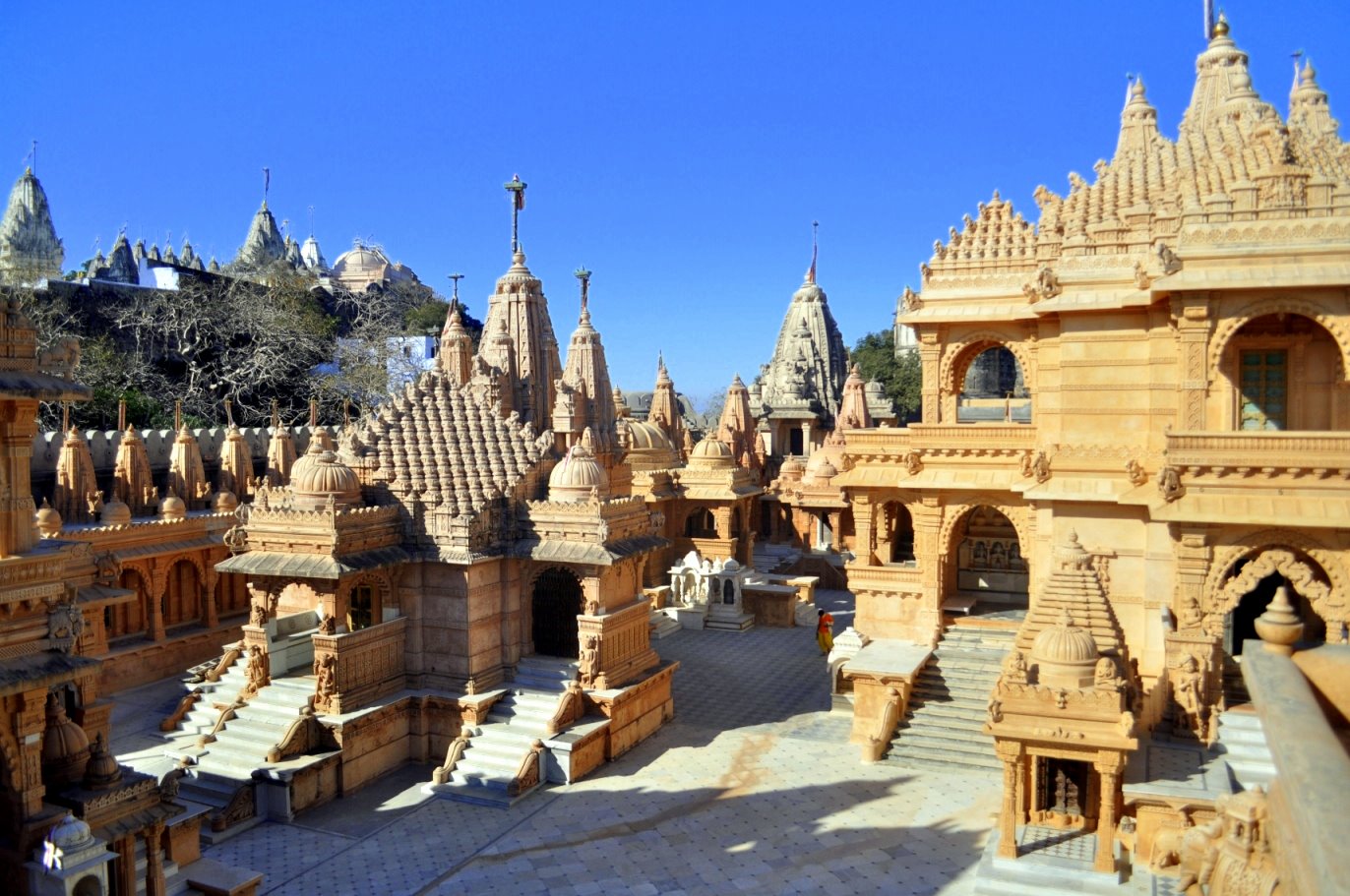 Palitana: Things to do at the historical Jain temples in Gujarat