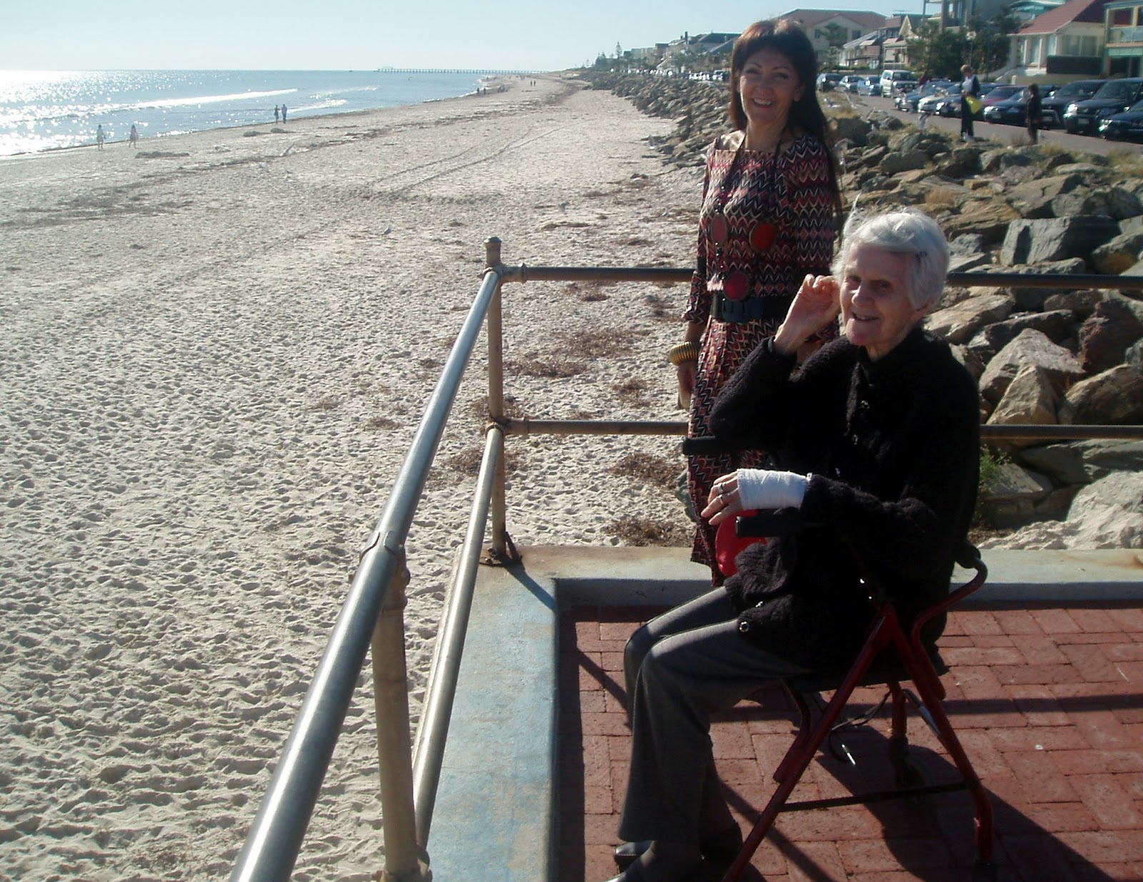 Noreen Stokes O.A.M. (1917-2012). Pianist, Teacher, Mother