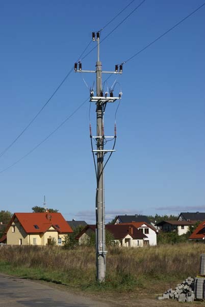 Nasze sprawy: Odszkodowanie za słupy na działce