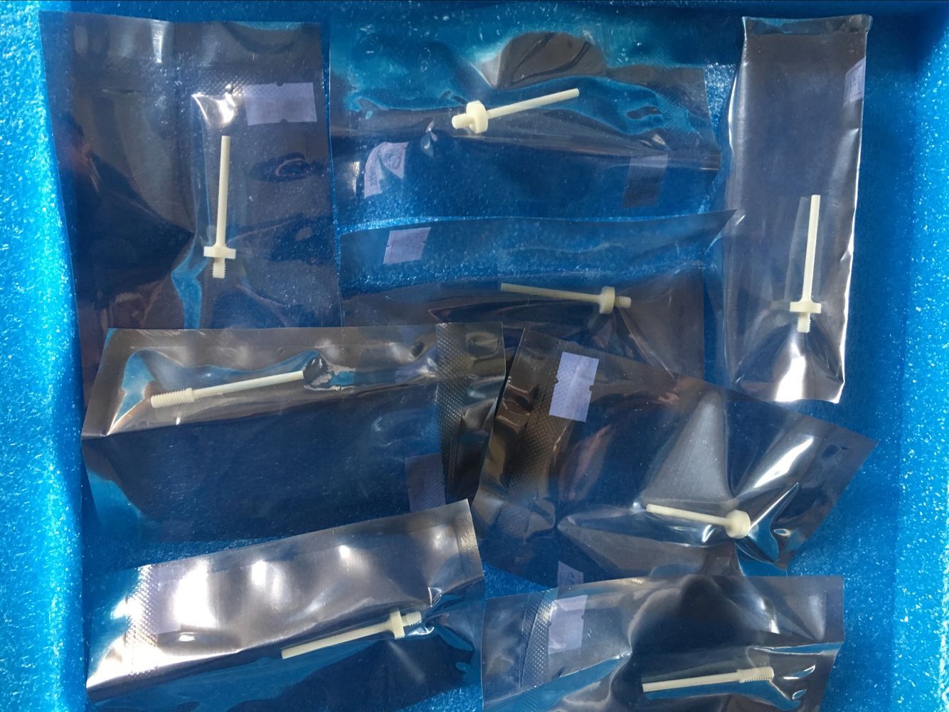 semiXicon: Ceramic Lift Pins for AMAT