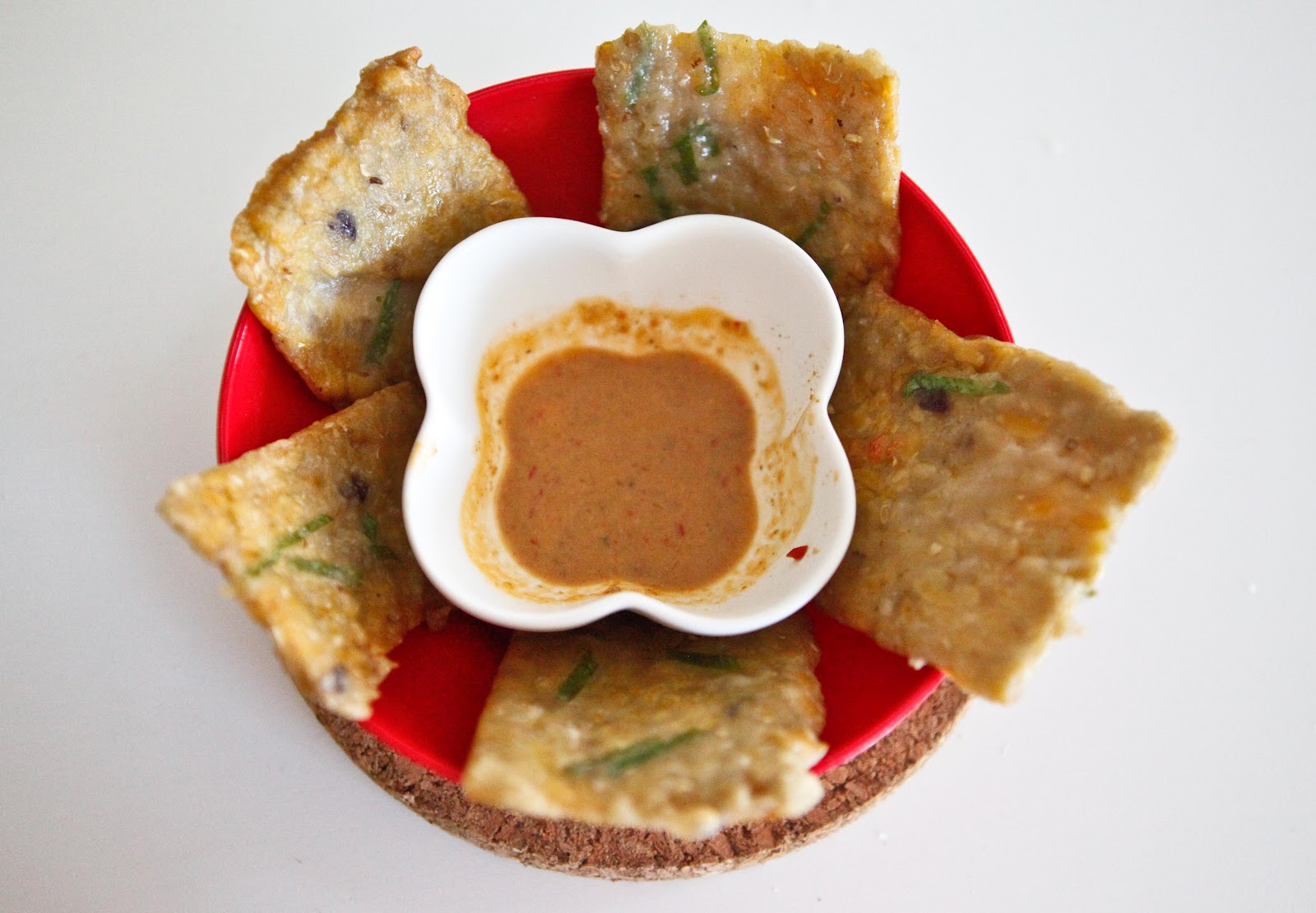 Indispensable Lady: Indonesian Snack: Tempe Mendoan