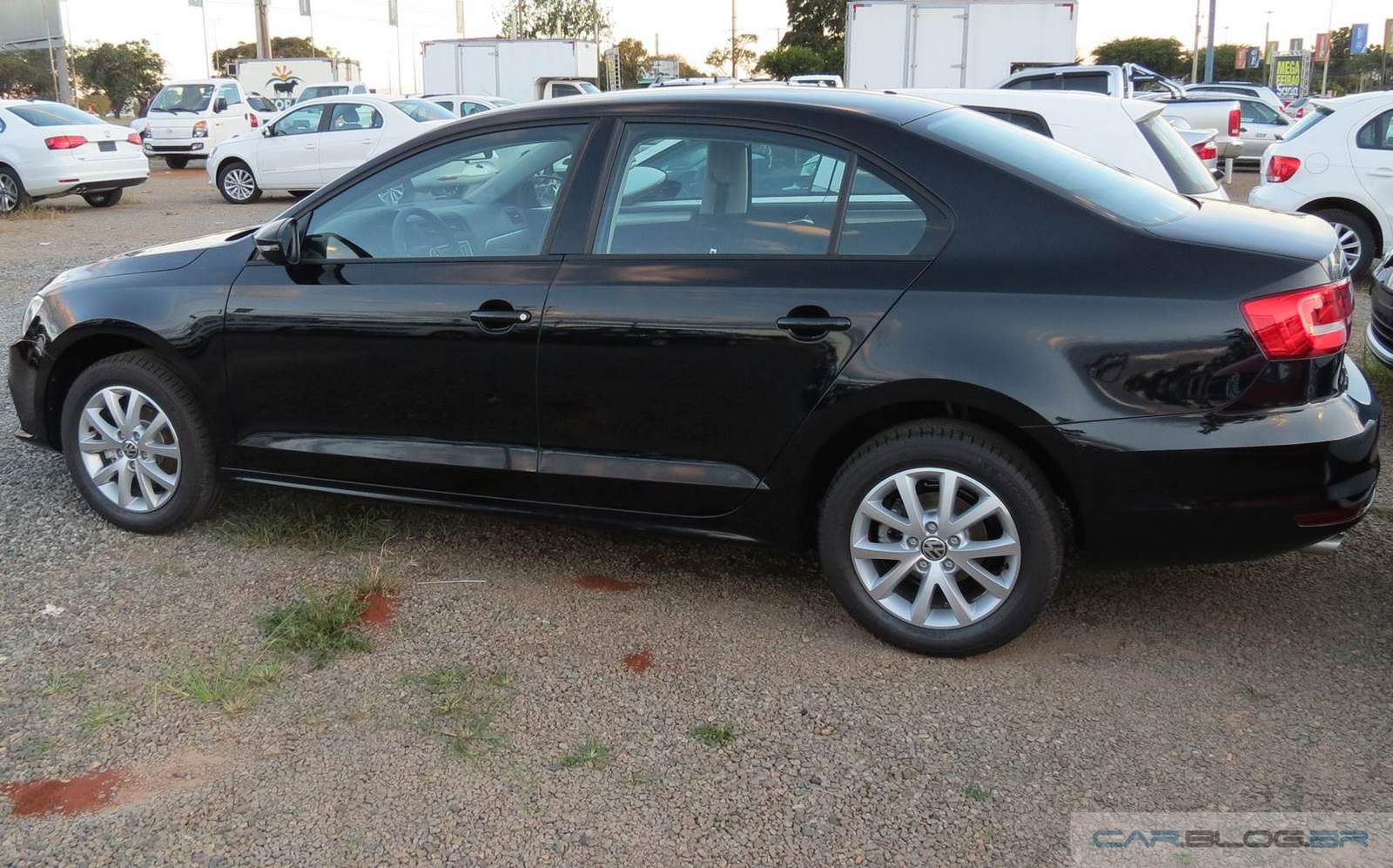VW Jetta 2015 Trendline 2.0 automático: preço e consumo
